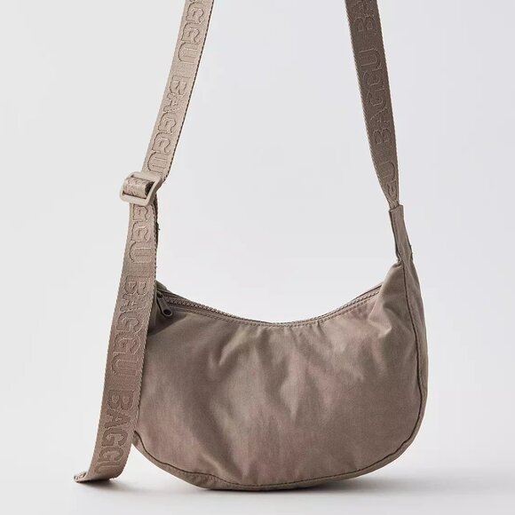 BAGGU | Bags | Nwt Baggu Small Crescent Bag Dove | Poshmark